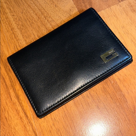 Gucci | Bags | Authentic Gucci Leather Flap Card Case | Poshmark